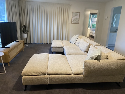 The Deck ~ Goolwa. River And Beach - Pet Friendly - Goolwa