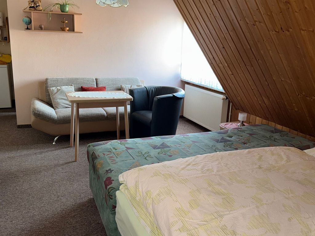 Double Room 1 - Room Rental Handschack - Cottbus