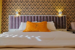 Suite-Estúdio, varanda | Edredões de penas, Wi-fi grátis, roupa de cama fornecida 