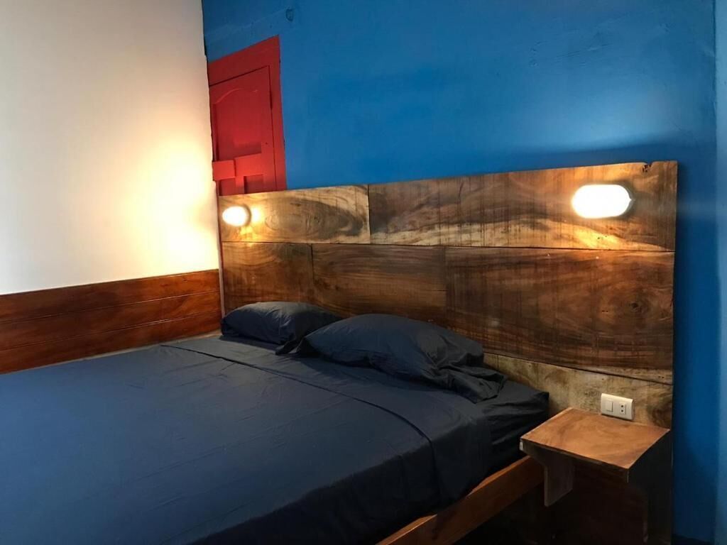 Wi-Fi de cortesia, roupa de cama