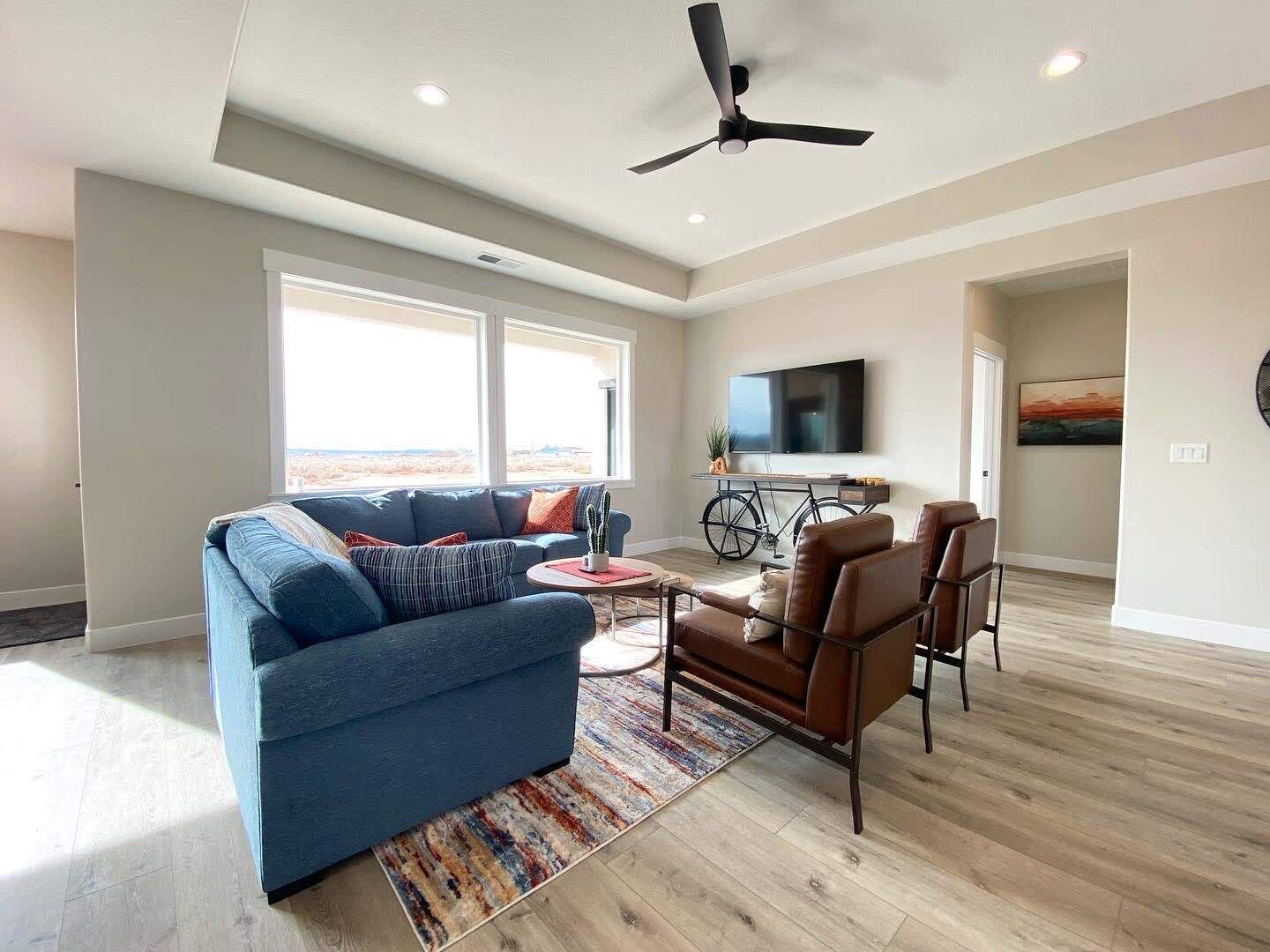 Modern Zion Retreat W/ Hot Tub & Red Rock Views - 卡納布