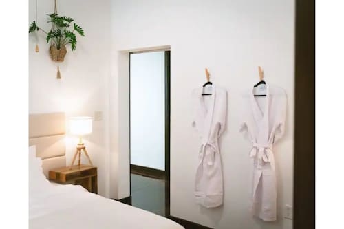 King Bed Suite - Cozy Mill Loft! - Spartanburg, SC