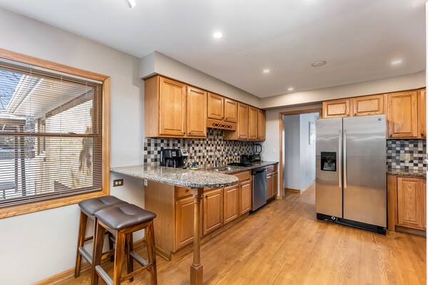 Itasca Rental - Elk Grove Village, IL