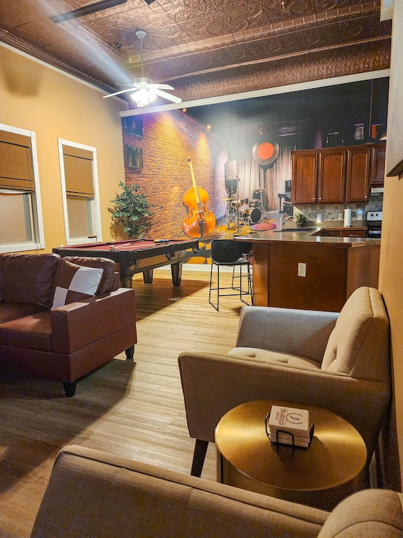 Jazz Club Themed Downtown Sandusky - Lakeside Marblehead, OH