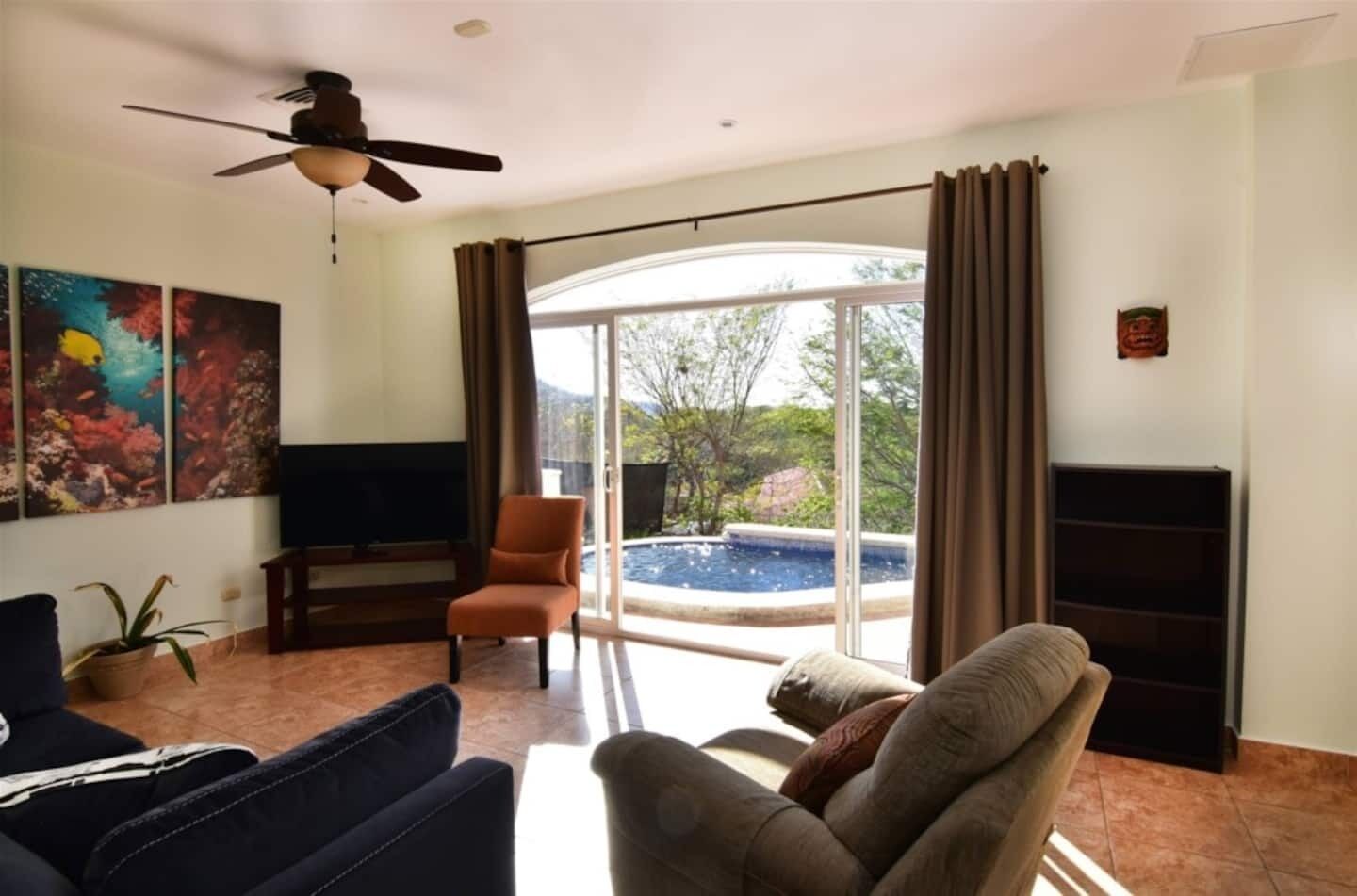 Casa De Gigi  3 Br Family Home  Walk To Beach,  Pet Friendly  Playa Hermosa  6 Guests - Playa Hermosa