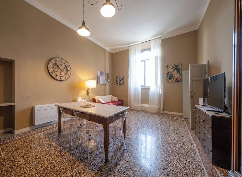Romantic Apartment On The Lungarno Of Pisa - Pisa