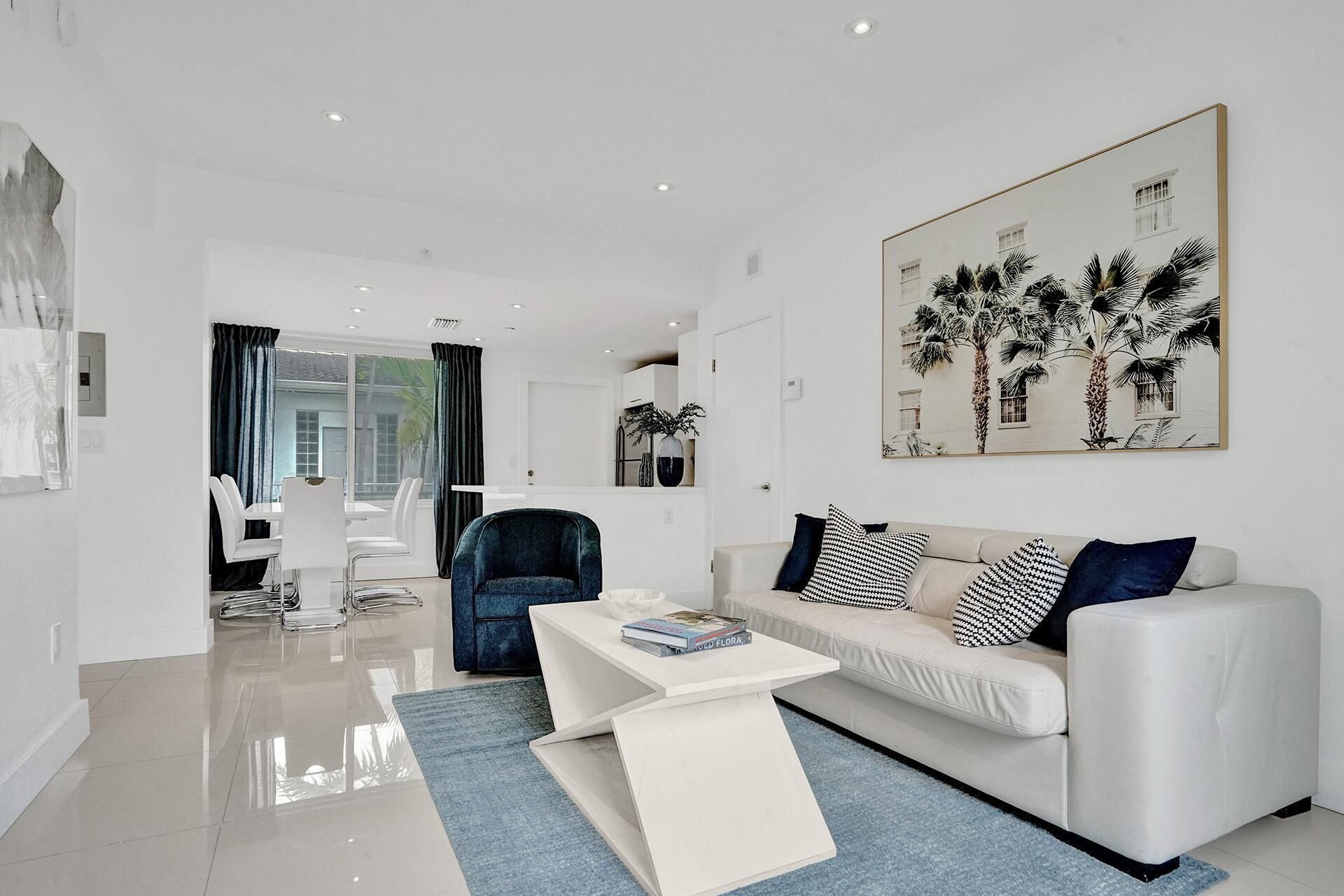 Maritime Suite 2bd/2ba South Beach Villa Monaco