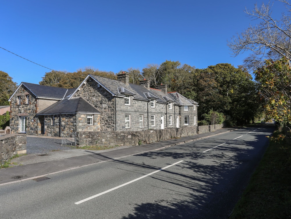 Gwynle - Llanystumdwy - Llŷn Peninsula