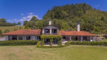 Villa Premium | Exterior