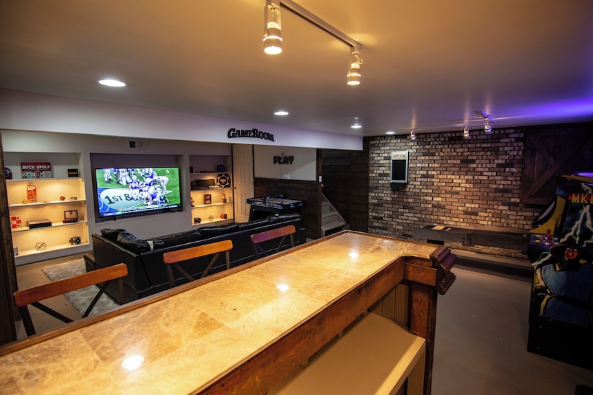 The Barcade @ Fairlawn Heights Near Avalon Resort - 俄亥俄州