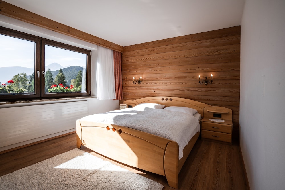 bright apartment with a large sun terrace and access to the garden ...