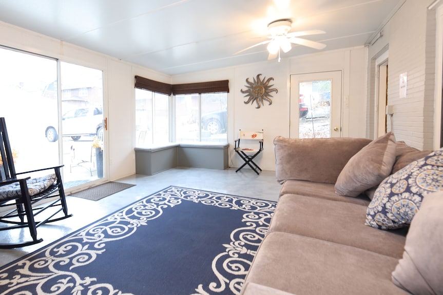 2-bedroom Vacation Home Just 3 Minutes Drive To Drake University - Ankeny, IA