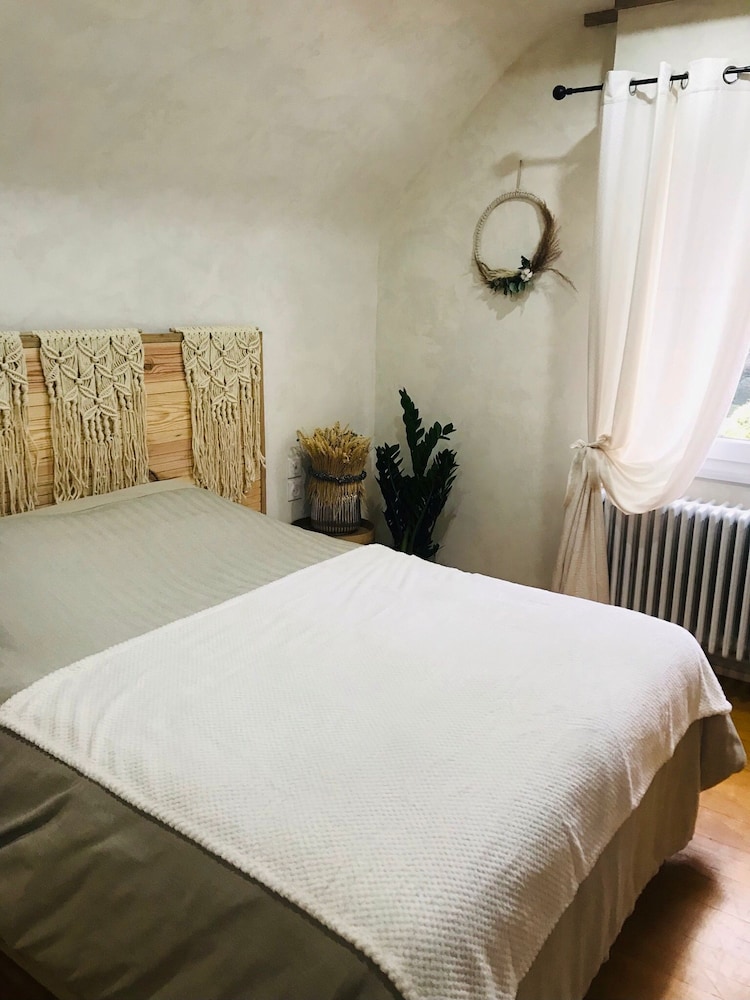 Nice Escape Very Close To Colmar - Eguisheim