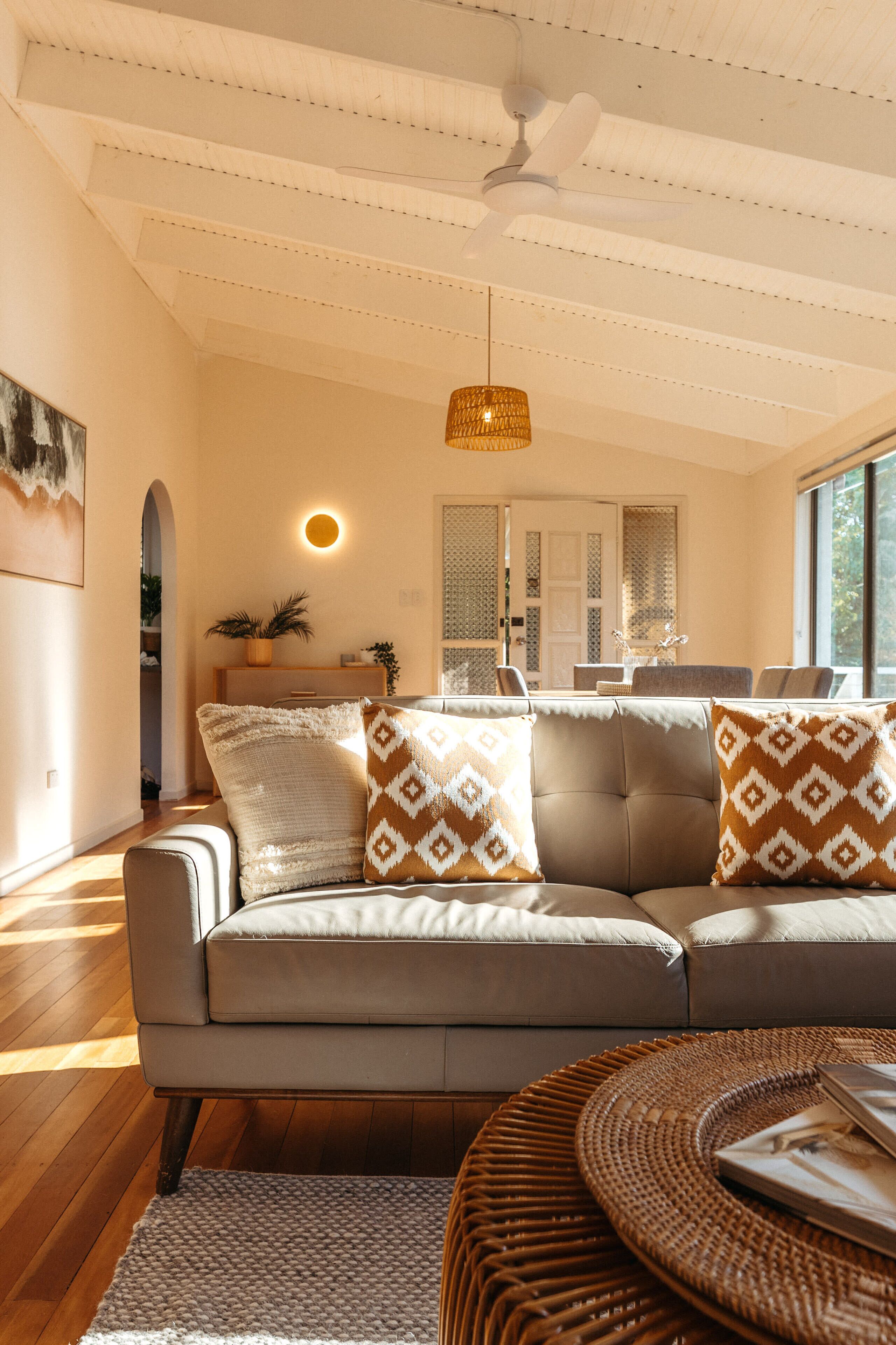 Roderick Beach House Pet Friendly - Caloundra