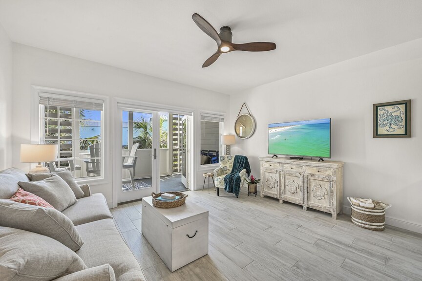 Serenity Condo 30a Cassine Station Directly Across From Public Beach Access! - Seaside, FL