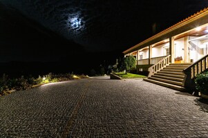 Fachada da propriedade