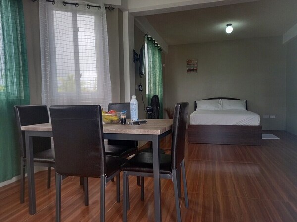 Mjay's Studio - Dominica