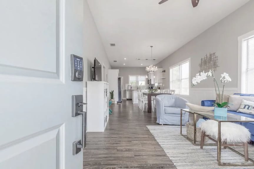 Fully Renovated Historic Ybor Bungalow - Davis Islands, FL