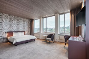Suite Standard | Roupa hipoalergénica, cofre no quarto, secretária 