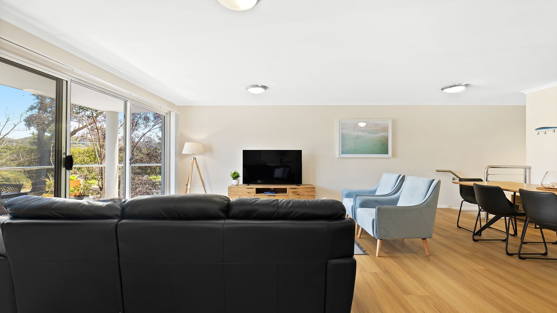Beautiful Renovated Boardwalk Apartments Unit Eleven - Dalmeny