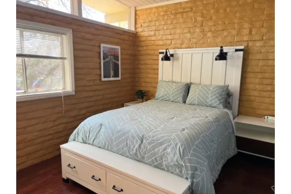 Welcome To The Gem-best Location In Uptown Sedona - Sedona, AZ