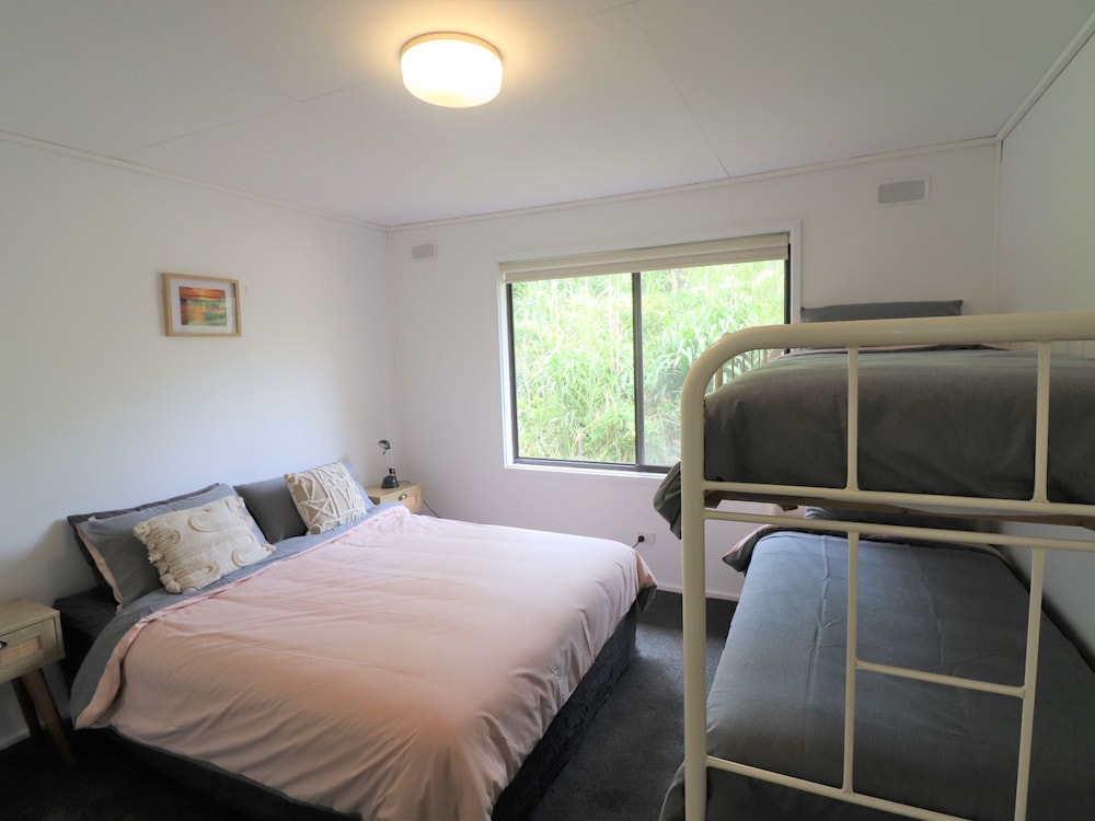 48 Karbeethong Avenue - Mallacoota