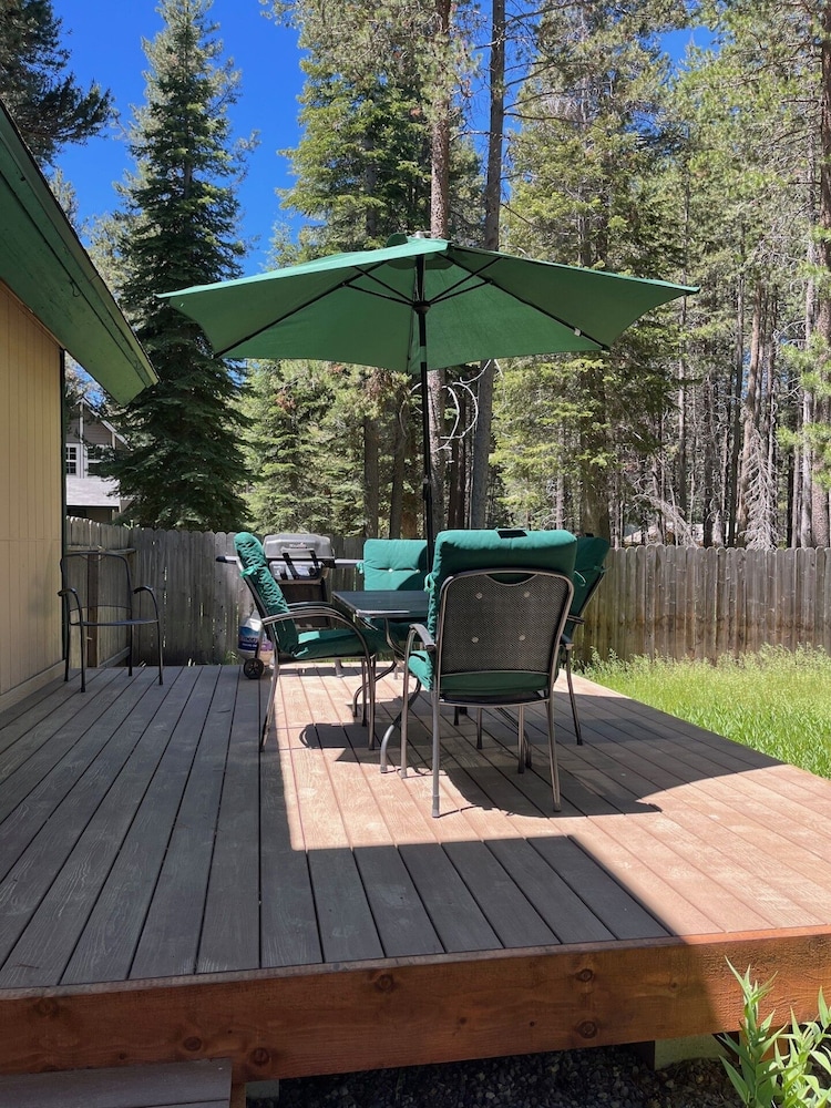 1207s Cabin In The Pines 3 Bedroom Chalet By Redawning - South Lake Tahoe, CA