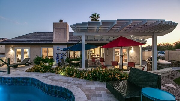 Spectacular Hilltop Home W/resort Like Backyard! - Fountain Hills, AZ