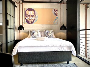 Loft Design, 1 quarto | Camas de colchão Tempur-Pedic, com decoração personalizada 