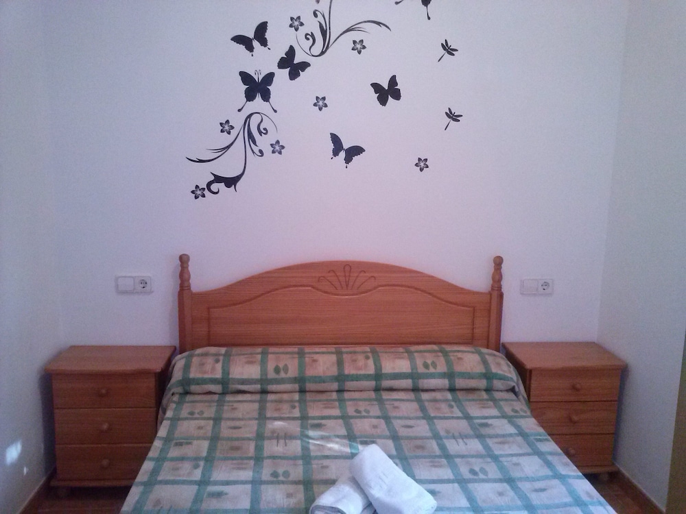 Apart.para 2-3per.con Jardin,parking,aire Acon Y Wifi.
Bajada De Precio En Julio - Formentera