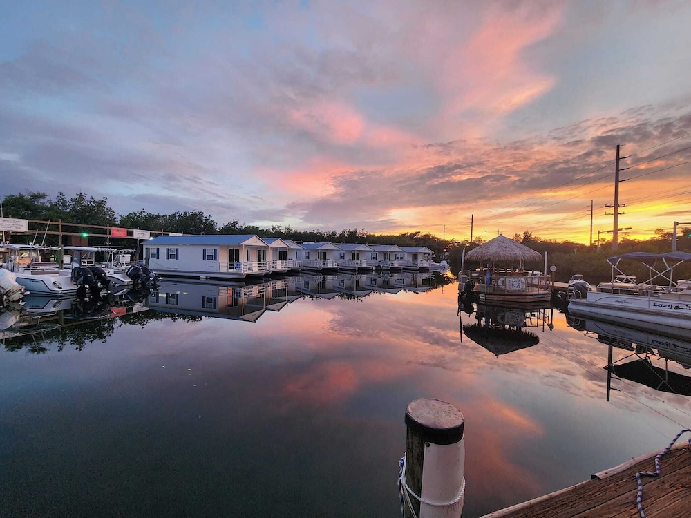 Aqua Lodges At Hurricane Hole Marina - Stock Island, FL