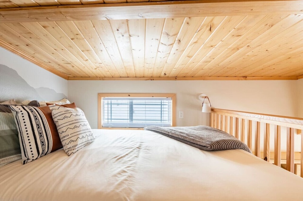 Tiny Haven | Spacious Feel, Bbq & Peak Views - Woodland Park, CO