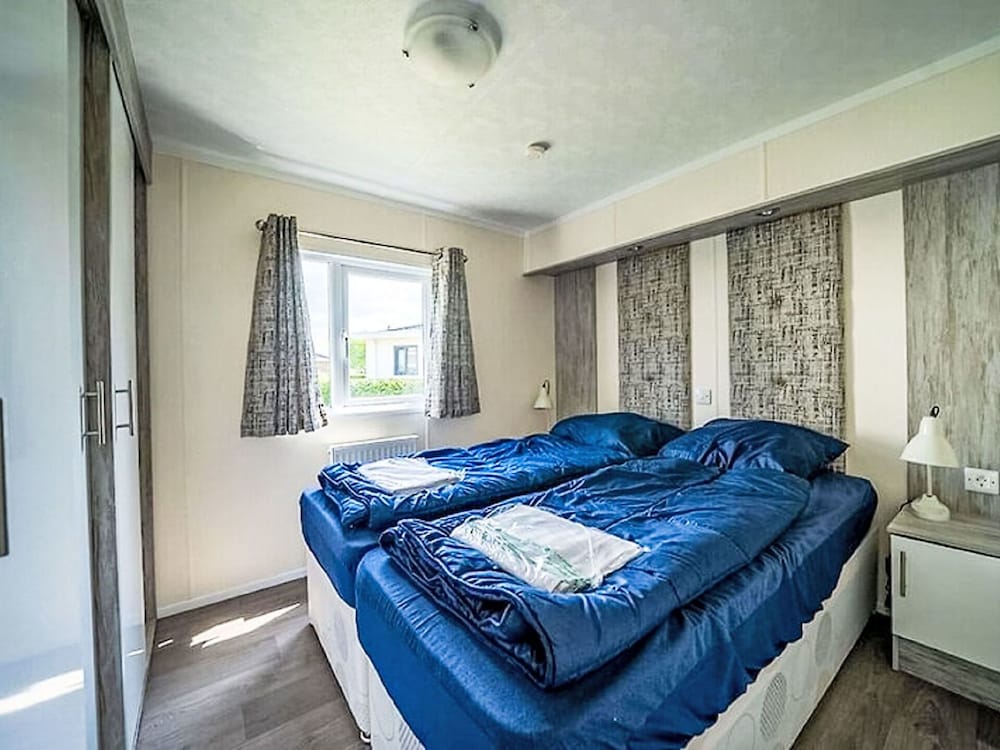 Preciosa Casa De Vacaciones Privada Para 4 Personas Con Piscina, Wifi, Tv, Terraza Y Aparcamiento - Dordrecht