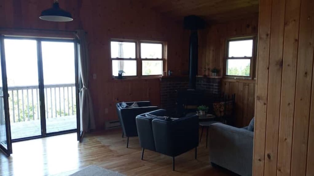 Magnificent Location With Views Of Bras D'or Lake - Exclusive Vacation Home With 75 Sqm - Nova Scotia