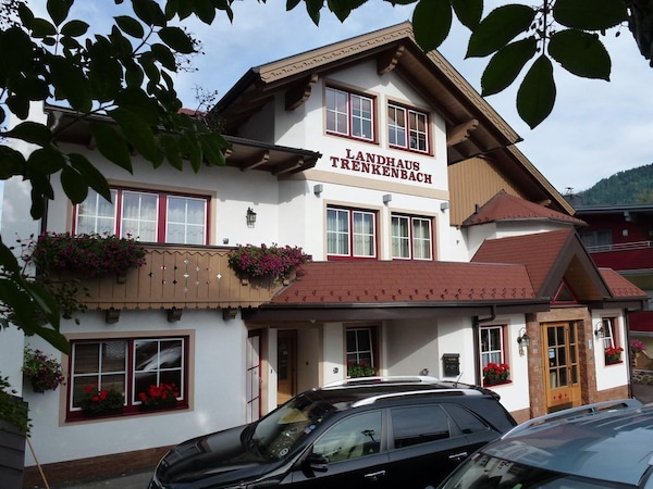 Double Room With Balcony, 2 Persons - Hotel-garni Landhaus Trenkenbach - Schladming