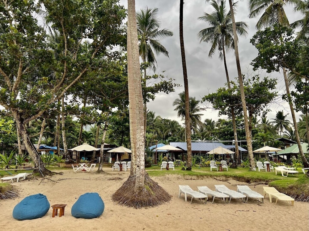 Hill Myna Beach Cottages - Puerto Princesa