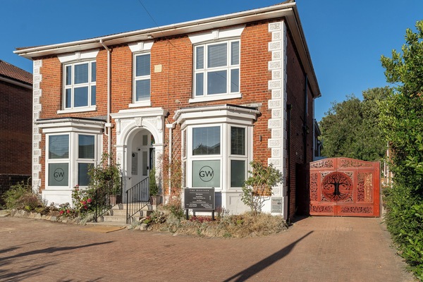 Fachada da propriedade