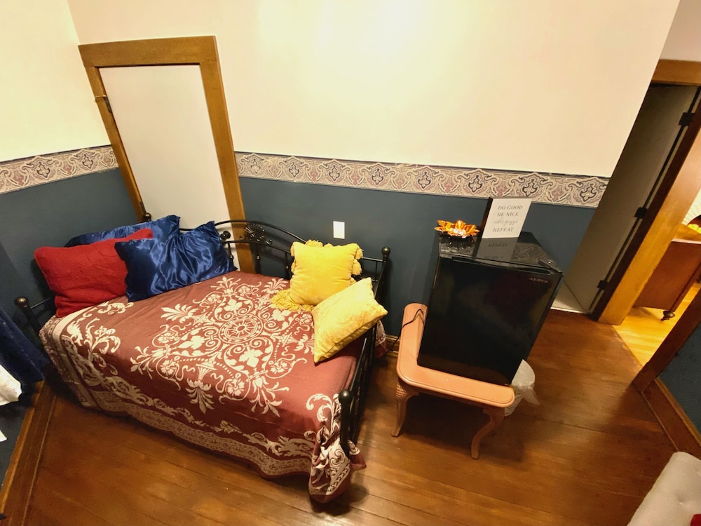 The Abriendo Inn - Walter's Suite - Pueblo, CO