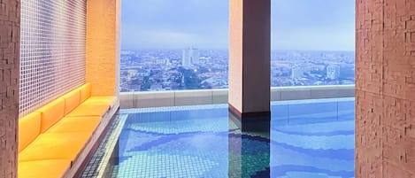 Piscina interna