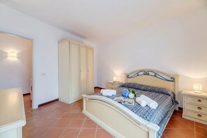 Villa Standard, vários quartos (Sea Villas 1Km From The Beach) | 1 quarto, roupa de cama fornecida 