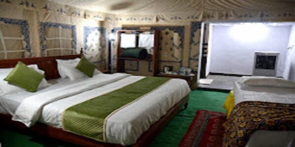 Book Mehar Adventure Safari Camp in Jaisalmer | Hotels.com