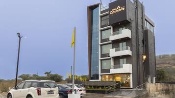 Estacionamento grátis, estacionamento com motorista grátis