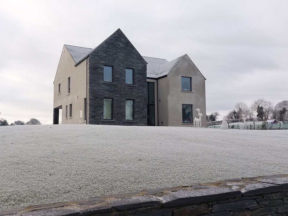 Donegal Getaways Castlefin Reviews, Deals & Photos 2025 - Vrbo