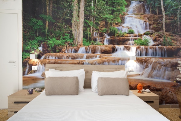 Apartamento Premium | Roupa de alta qualidade, cofre no quarto, secretária