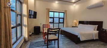 Quarto casal luxo | Individualmente mobiliados, quartos à prova de som