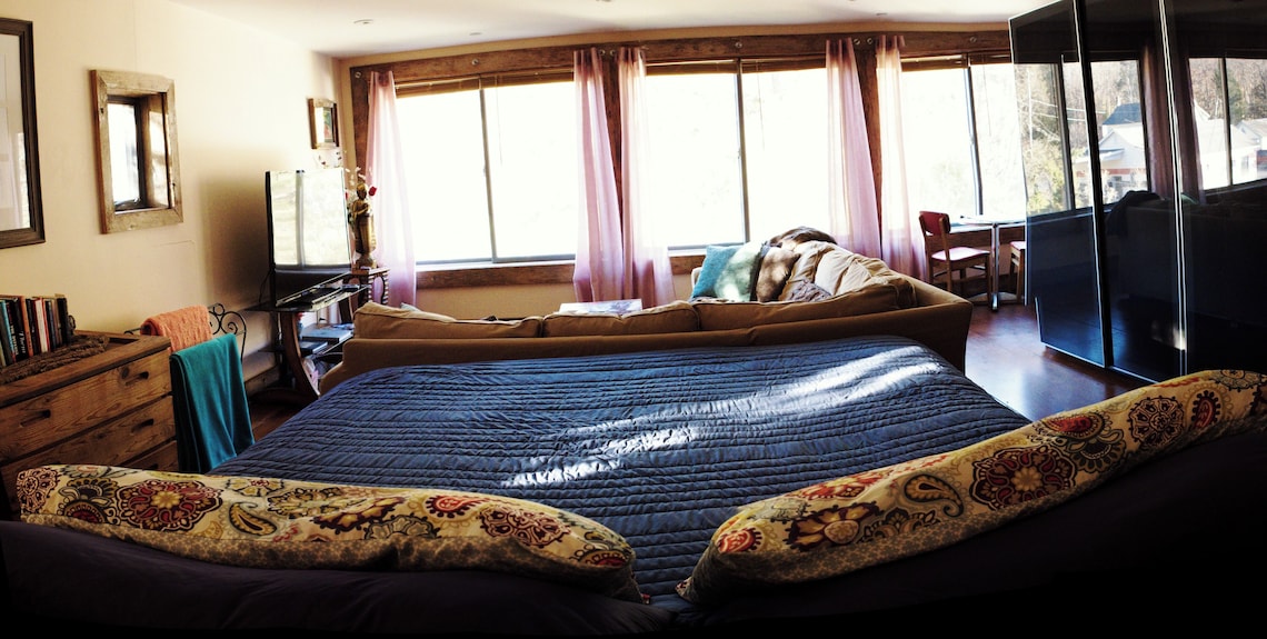 Romantic Sky Loft With Steam Shower And Giant Tub. Breweries And Hiking Nearby - Phoenicia, NY