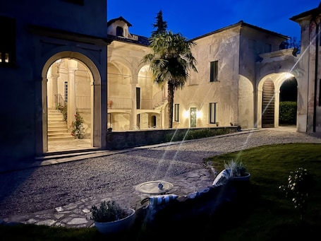 Fachada. Il Casale Denari