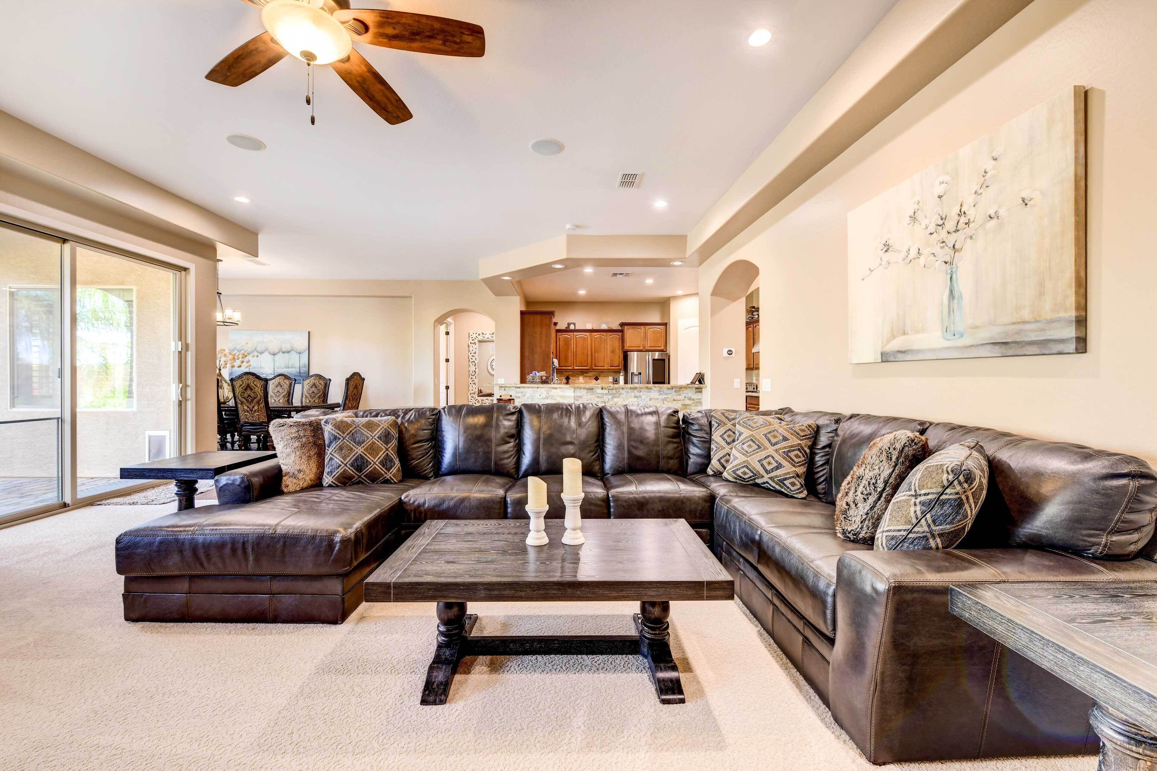 Pool, Bbq & Bar: Family Home In Queen Creek - Queen Creek, AZ