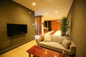 Quarto Triplo Superior | Ferro/tábua de engomar, Wi-fi grátis