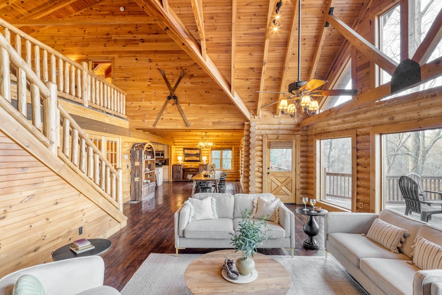 Hot Tub, Fire Pit, Outdoor Dining | Cabin Mansion W/ View | Leyland By Avantstay - Asheville, NC